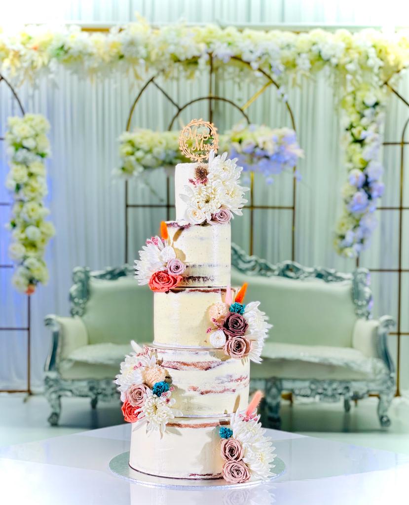 Botanical Naked Wedding Cake – Perfect Cakes Perth